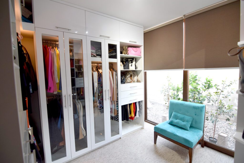 Home Closets & Walking Closets